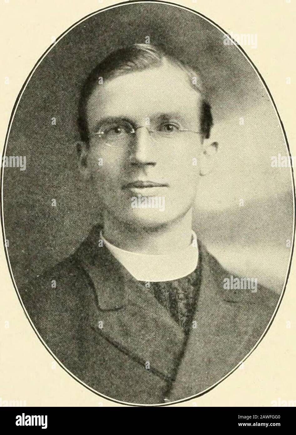 Father capuchin hi-res stock photography and images - Alamy