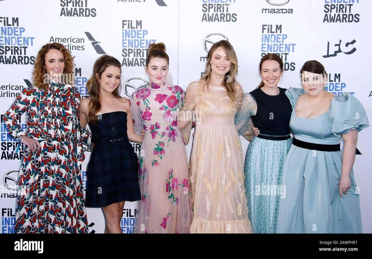 SANTA MONICA, CALIFORNIA - FEBRUARY 08: Jessica Elbaum, Billie Lourd ...