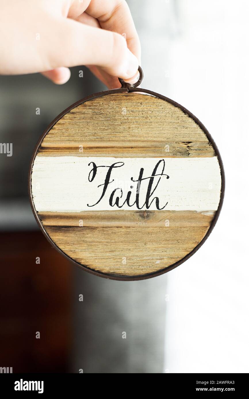 Cursive font hi-res stock photography and images - Alamy