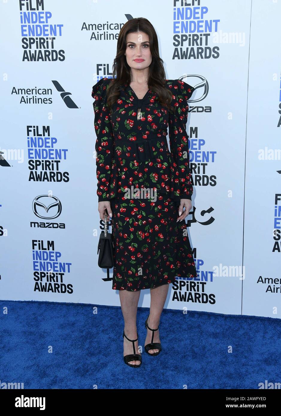 08 February 2020 - Santa Monica - Idina Menzel. 2020 Film Independent ...