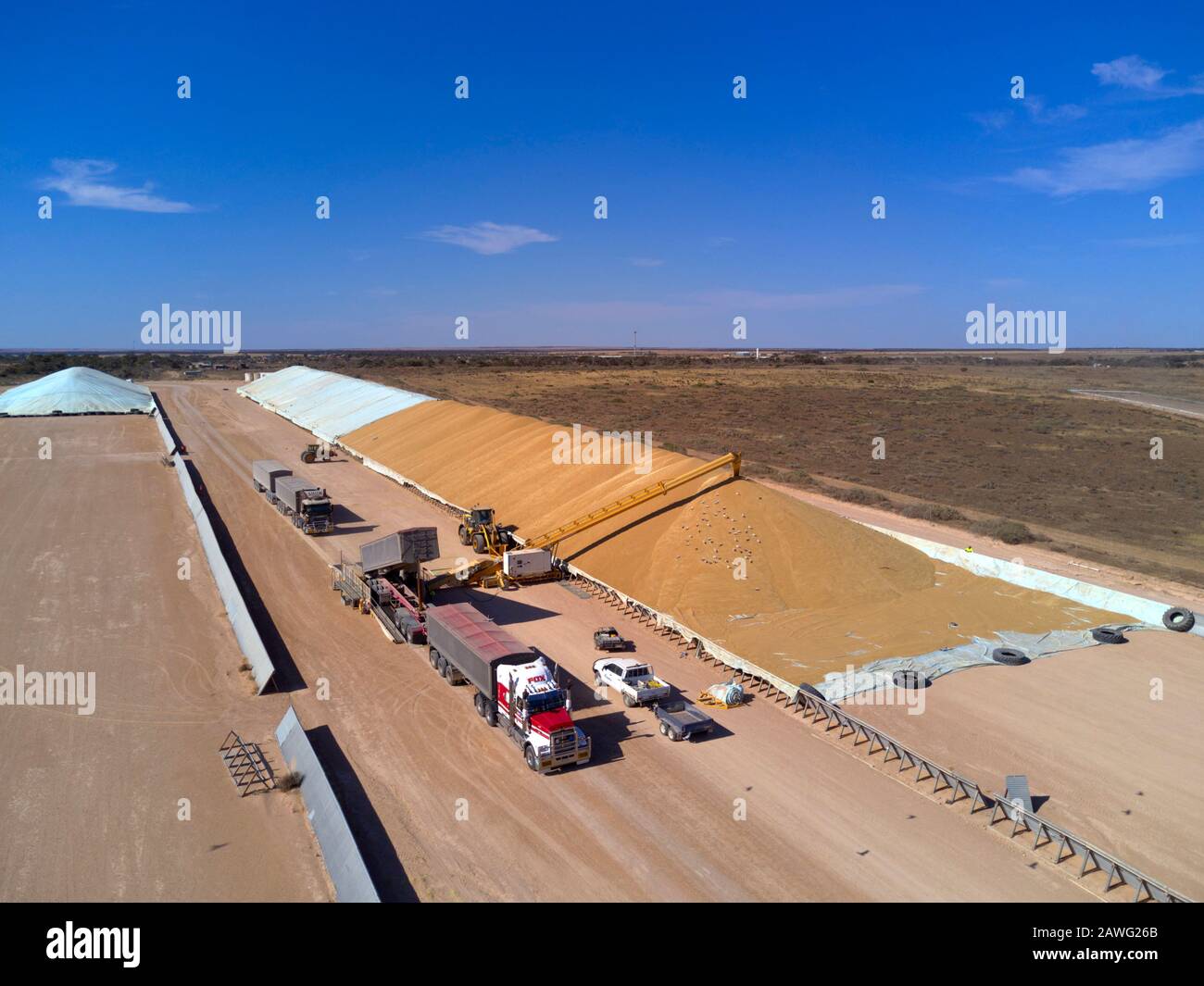 Drone hopper hi-res stock photography and images - Alamy