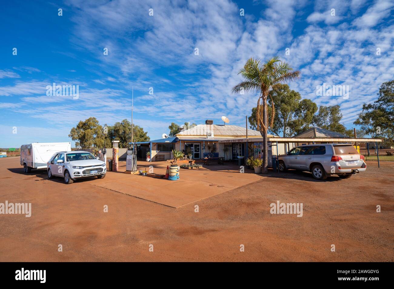 Roadhouse hi-res stock photography and images - Alamy