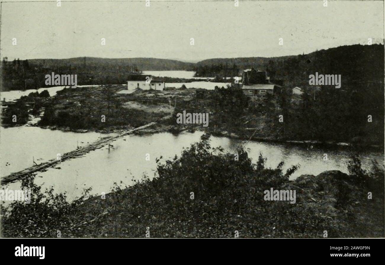 Footlevel hi-res stock photography and images - Alamy