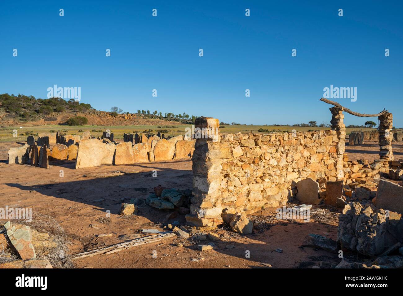 Crumbling ruins of the historic Pergandes Homestead near Bencubbin ...