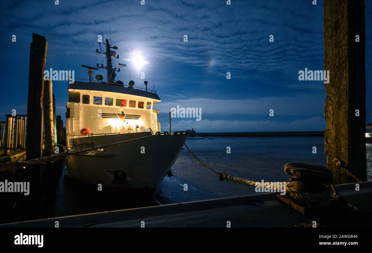Wangerooge ferry hi-res stock photography and images - Alamy