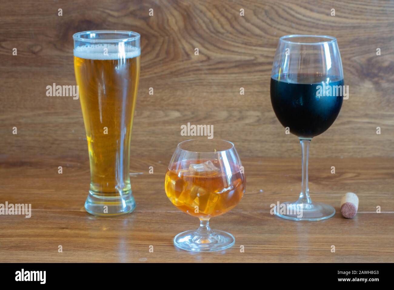 Wine barrel tables hi-res stock photography and images - Alamy