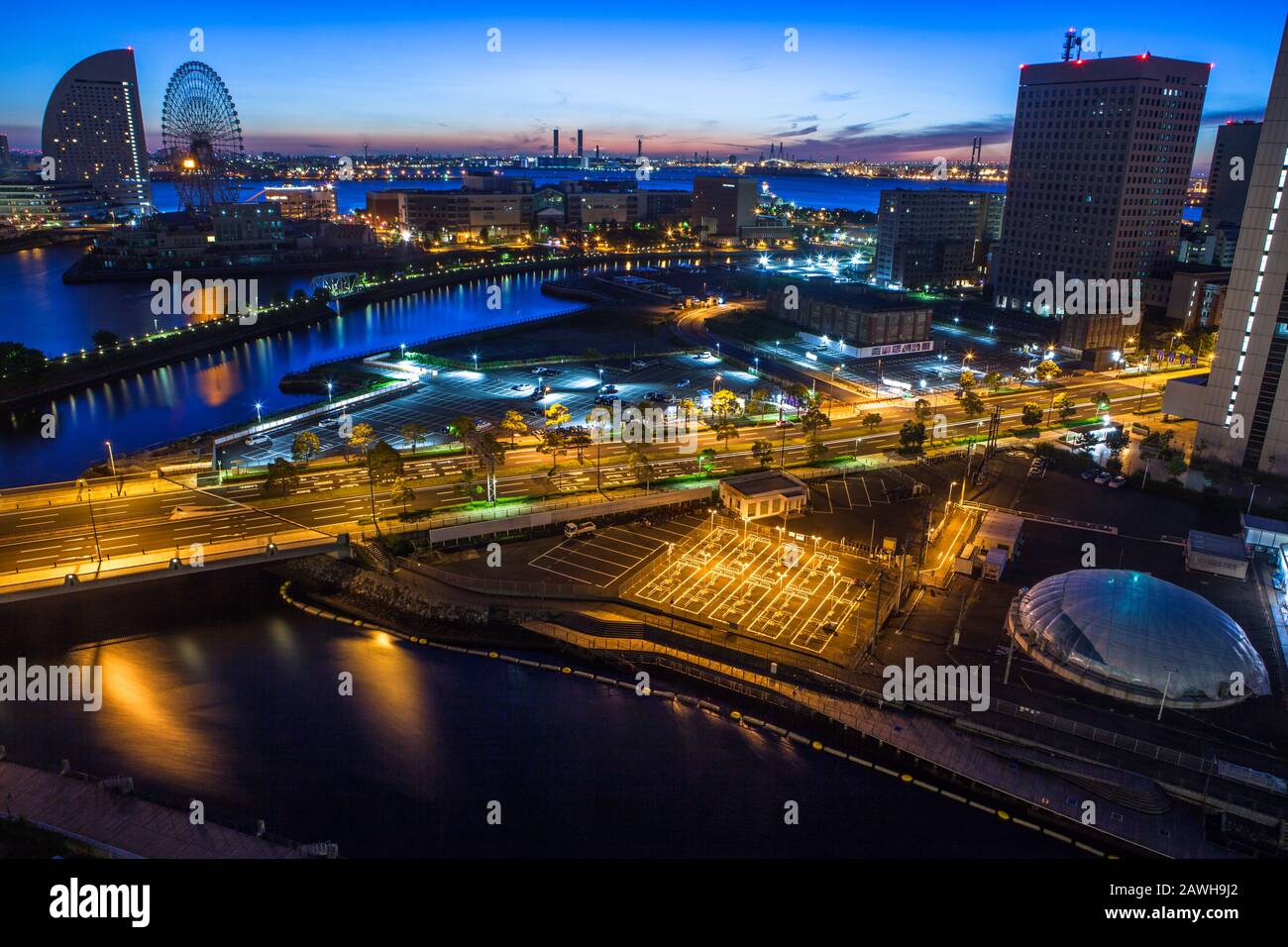 Yokohama Skyline High Resolution Stock Photography and Images - Alamy