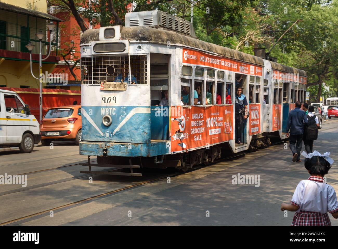 India tramways hi-res stock photography and images - Alamy