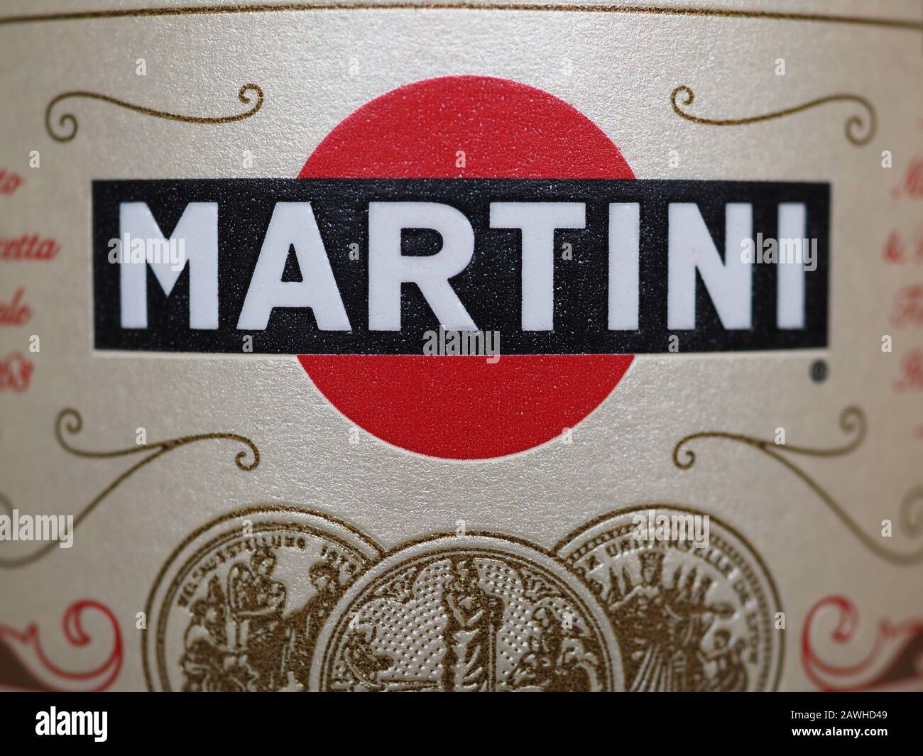 Martini bottle hi-res stock photography and images - Alamy