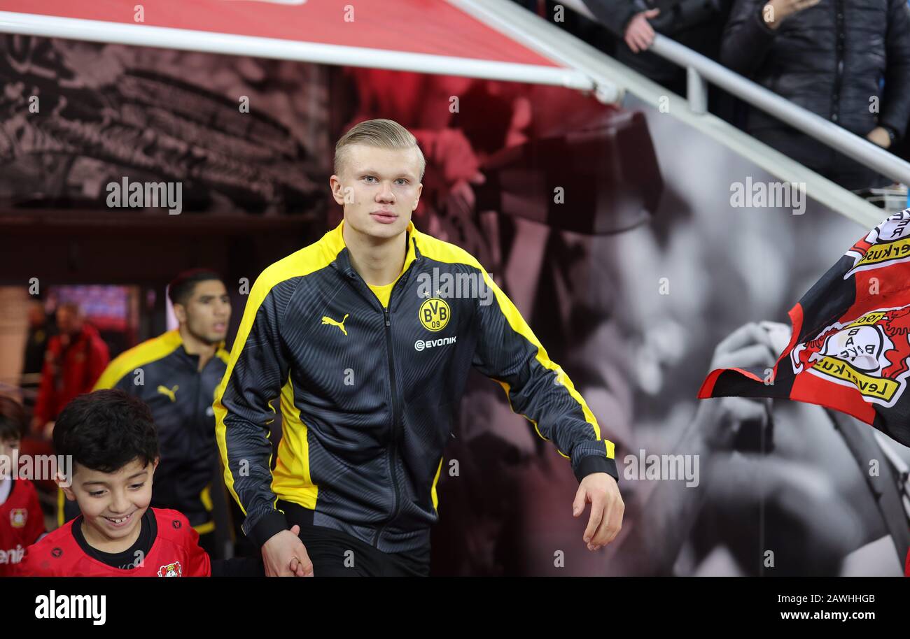 Leverkusen, Deutschland. 08th Feb, 2020. firo: 08.02.2020, football, 1 ...