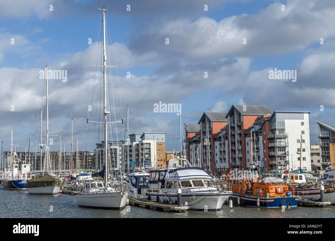 Portishead marina hi-res stock photography and images - Alamy