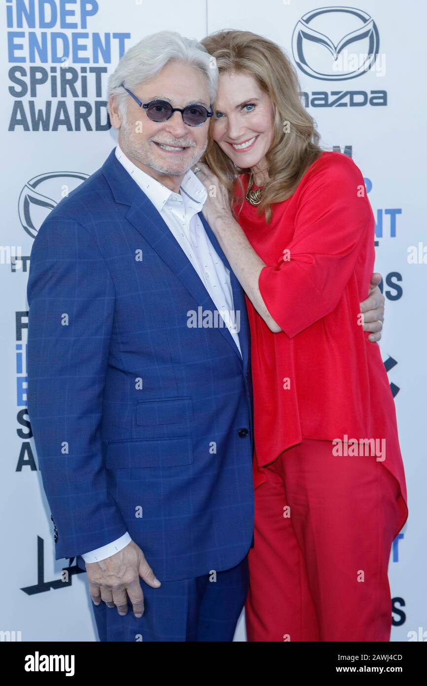 Richard Kagan and Julie Hagerty attend the Film Independent Spirit ...