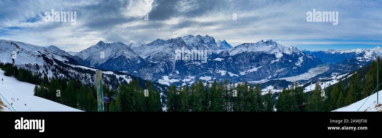 Meiringen hasliberg ski resort hi-res stock photography and images - Alamy