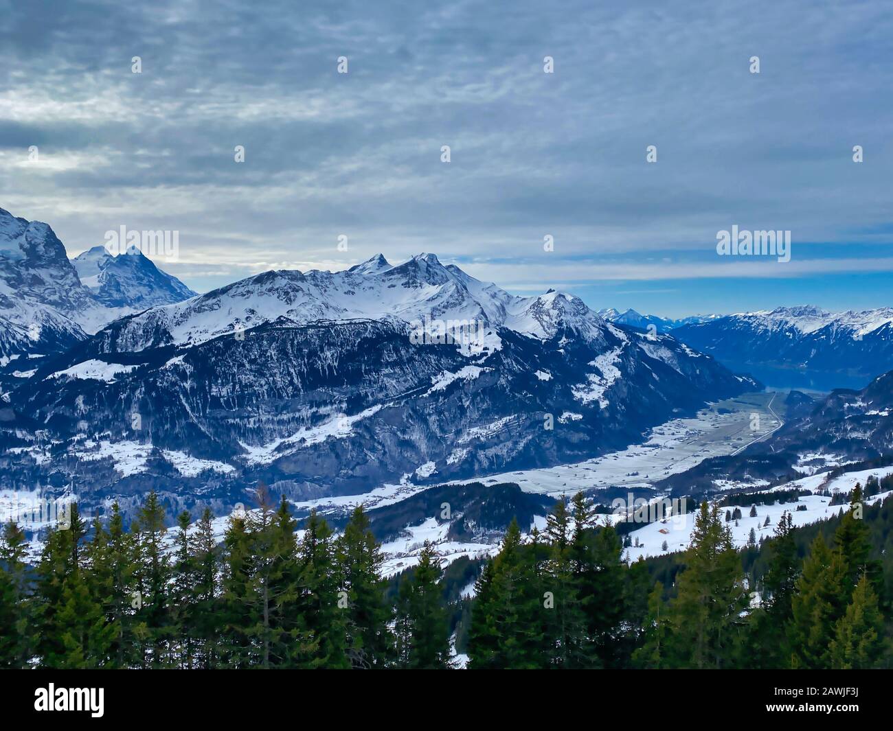 Meiringen hasliberg ski resort hi-res stock photography and images - Alamy