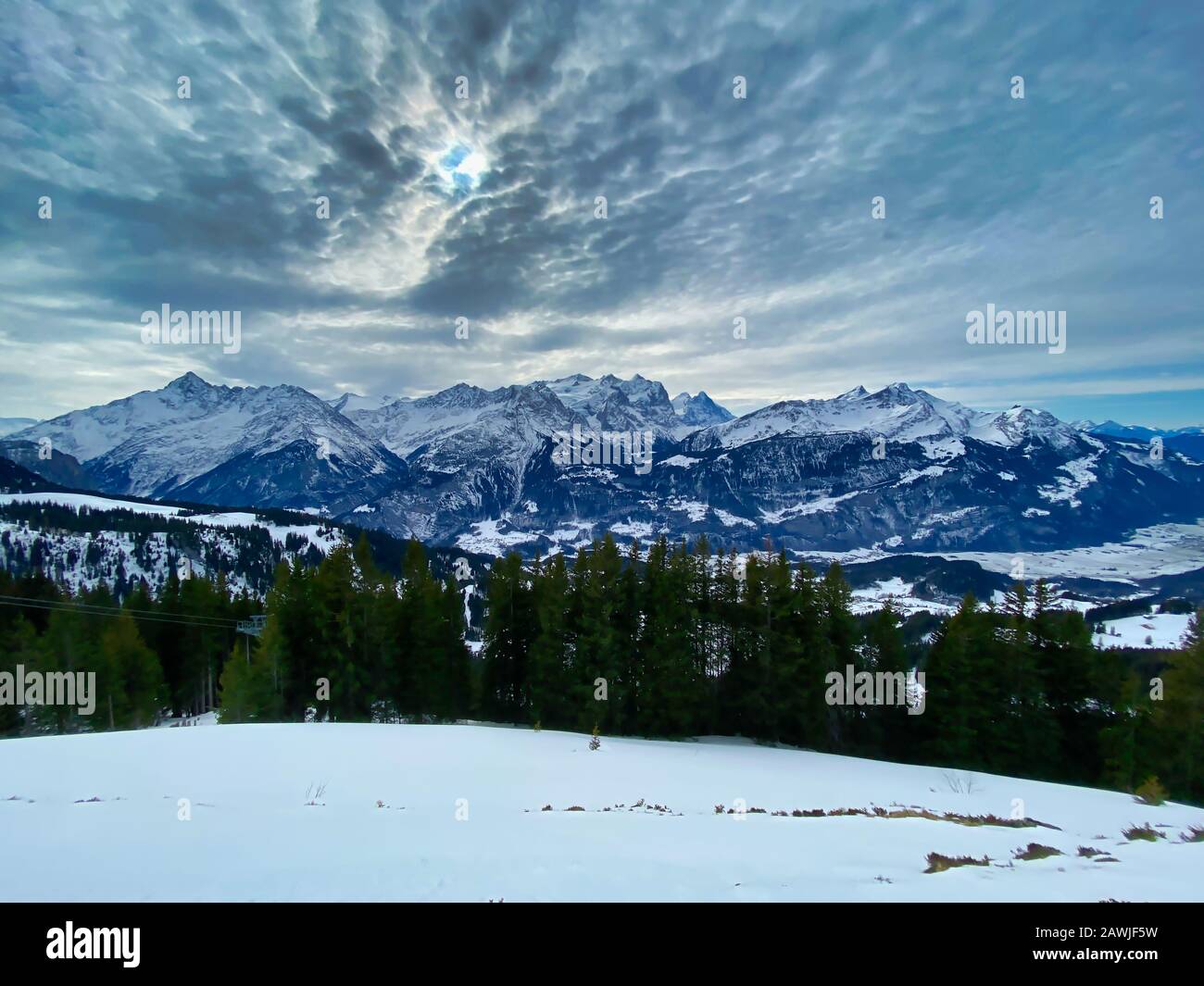 Meiringen hasliberg ski resort hi-res stock photography and images - Alamy