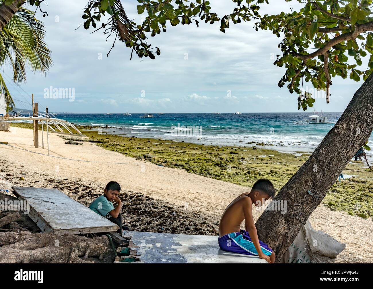 Sumilon Blue water Island in Cebu, Philippines Stock Photo - Alamy