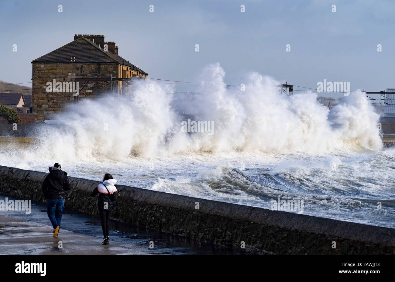 Train waves railway weather hi-res stock photography and images - Alamy