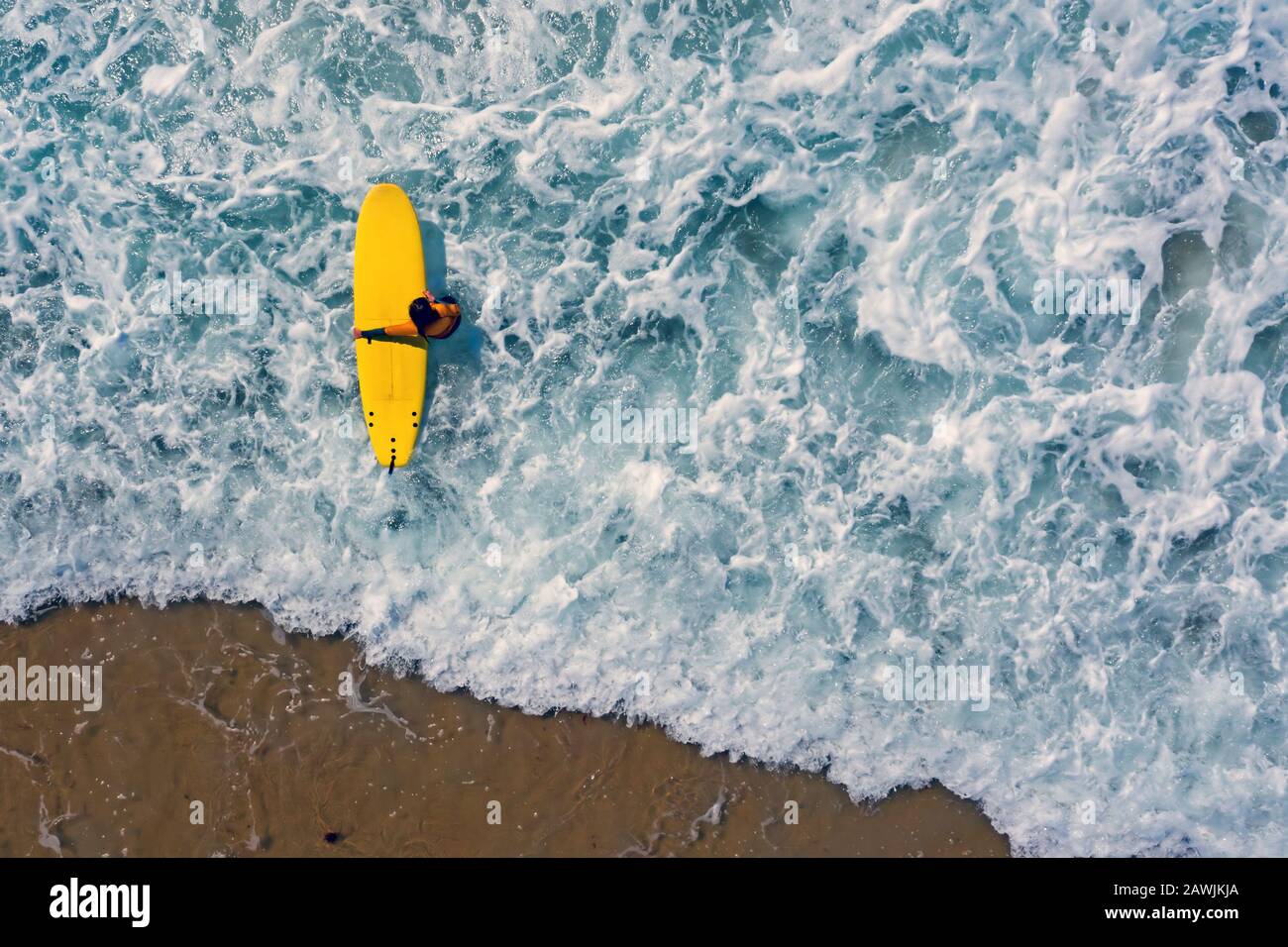 Going for surf hi-res stock photography and images - Alamy