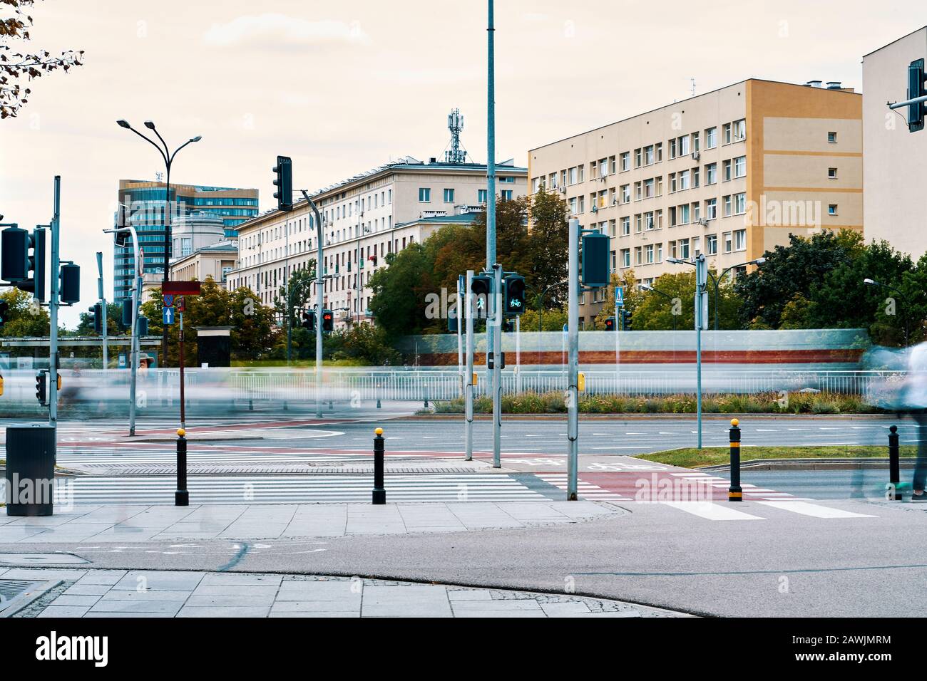 horizontal view of the big city streets Stock Photo - Alamy