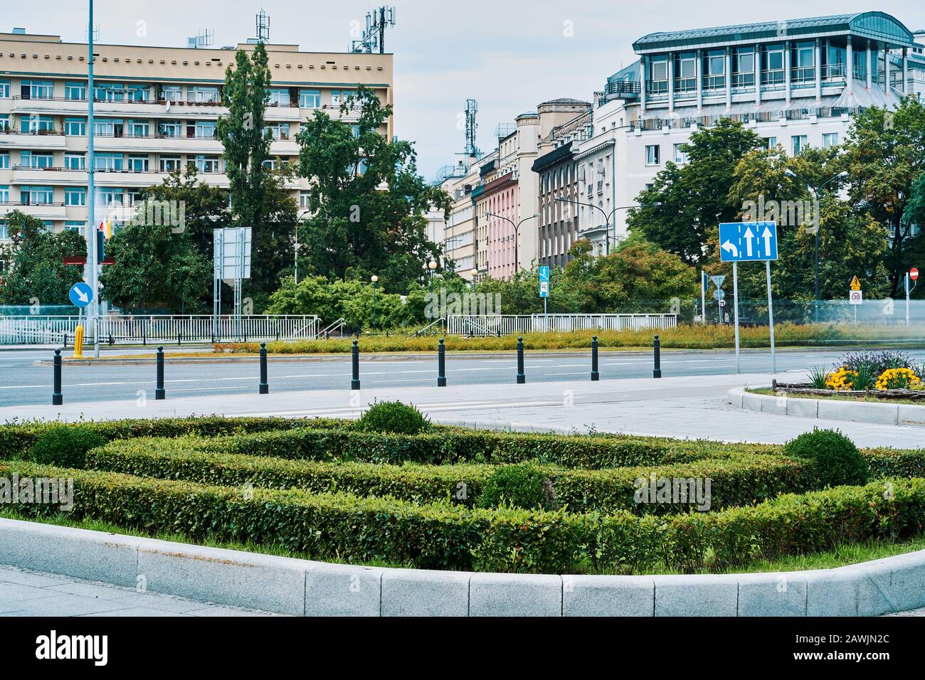 horizontal view of the big city streets Stock Photo - Alamy