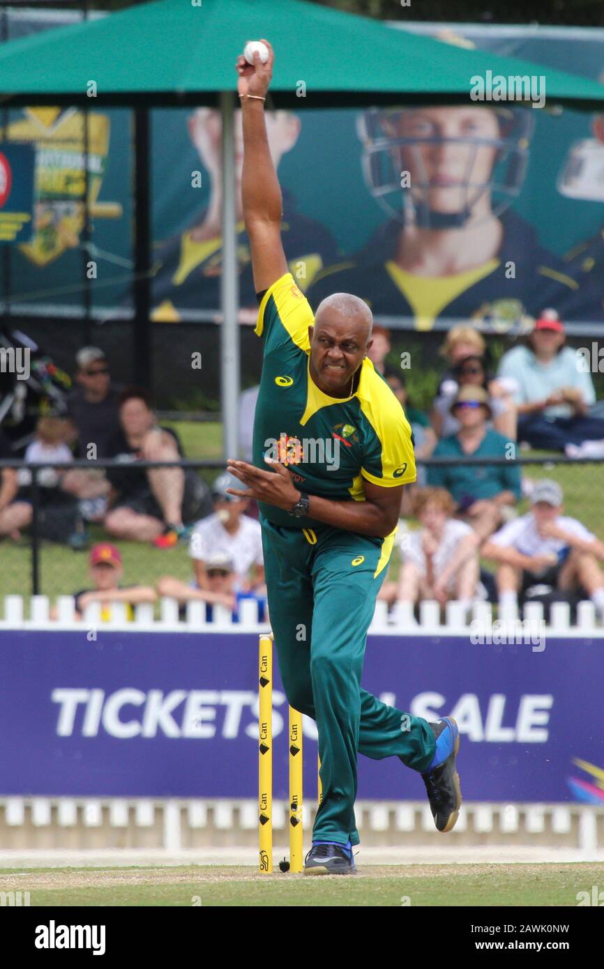 Courtney walsh hi-res stock photography and images - Alamy