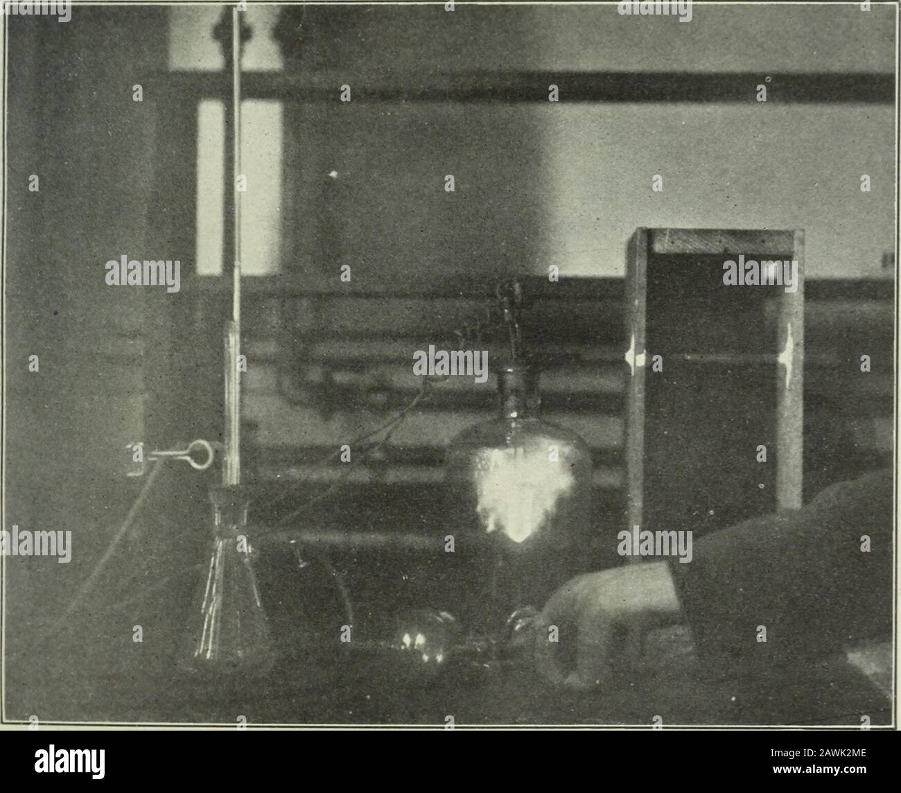 Explosive coal dust experiments hi-res stock photography and images - Alamy