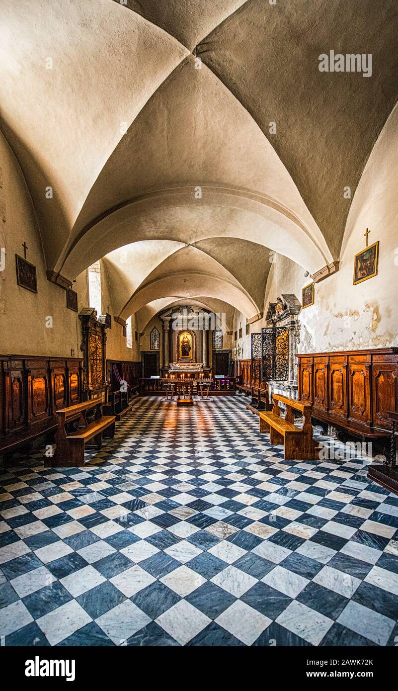 Italy Tuscany Volterra -Interior of the church of Santa Maria Assunta ...