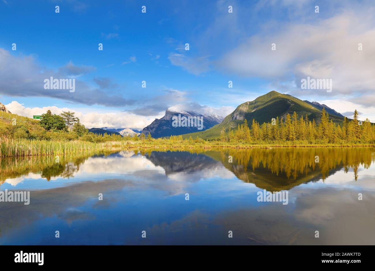 Lake Vermillion Banff Mountains