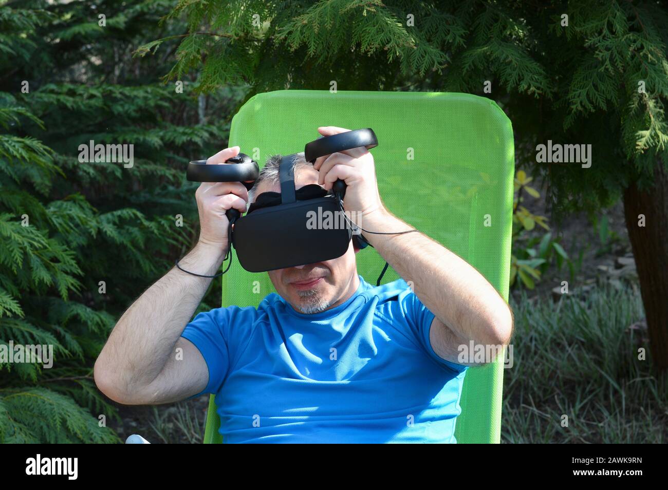 Computer simulation hi-res stock photography and images - Alamy