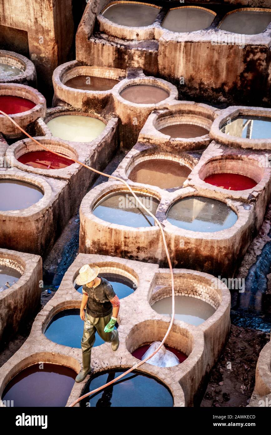 Fes leather tannery, Morocco Stock Photo - Alamy