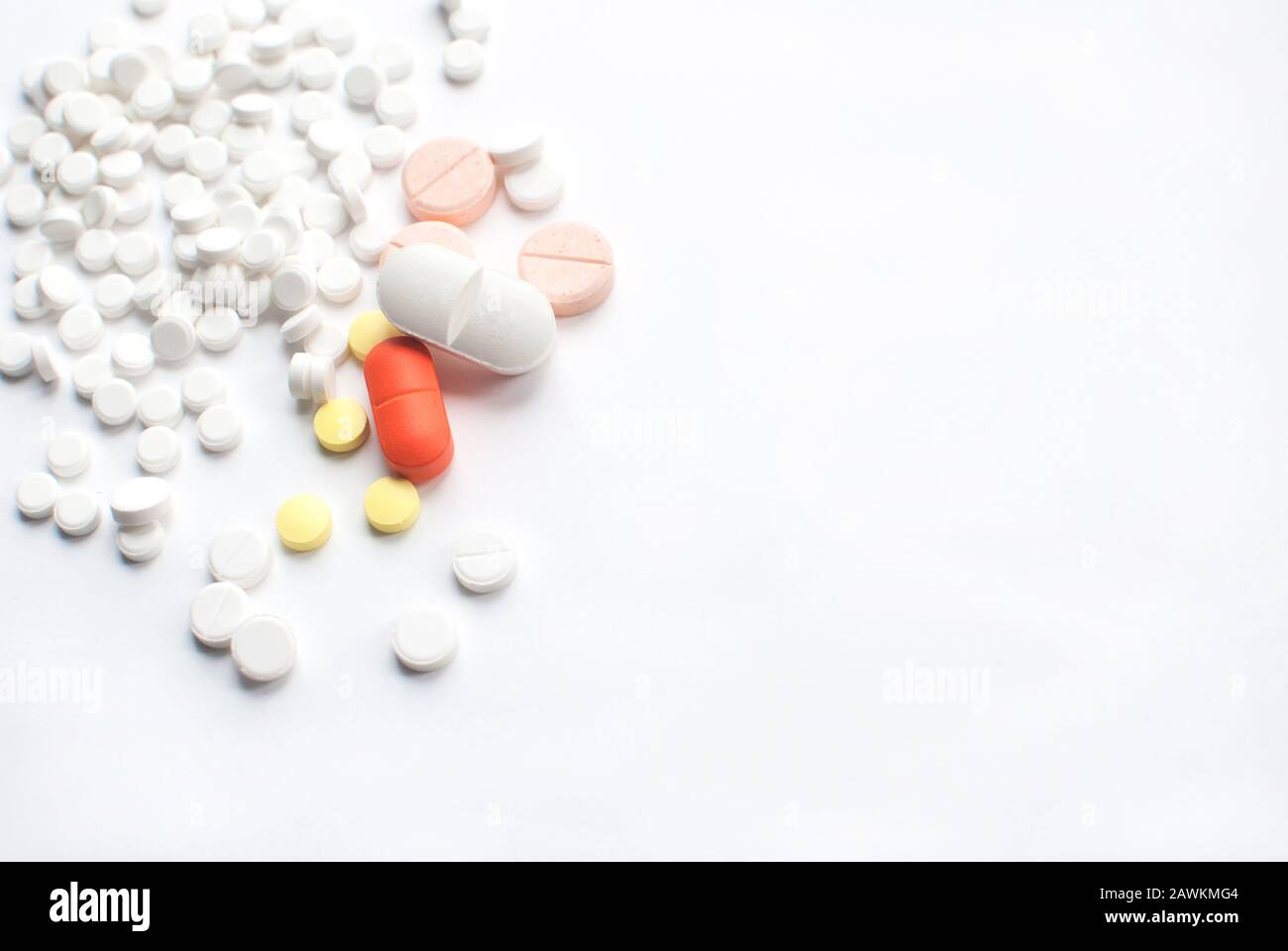 Prescription packaging doctor hi-res stock photography and images - Alamy