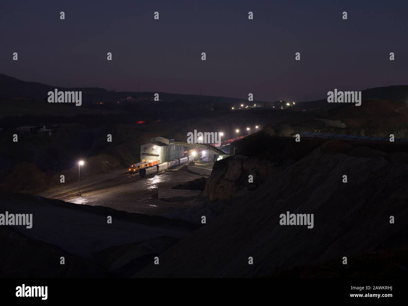 GB Railfreight class 66 locomotive 66786 at Dove Holes quarry, Peak ...
