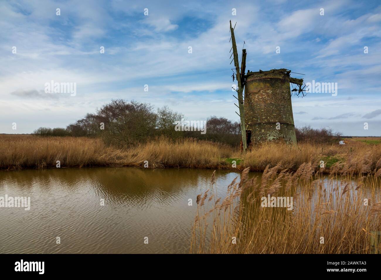 Derelict brograve hi-res stock photography and images - Alamy