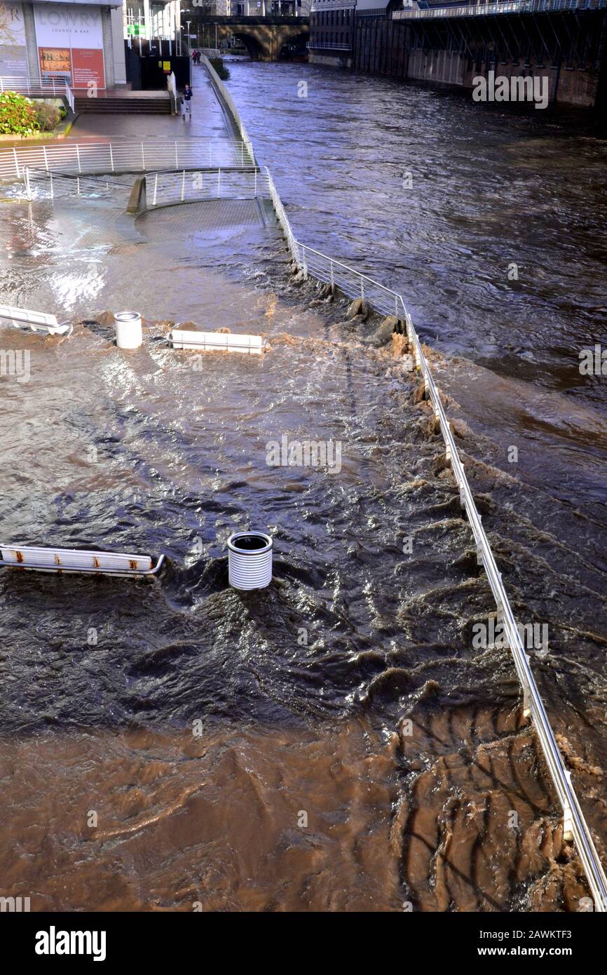 River irwell in manchester hi-res stock photography and images - Alamy