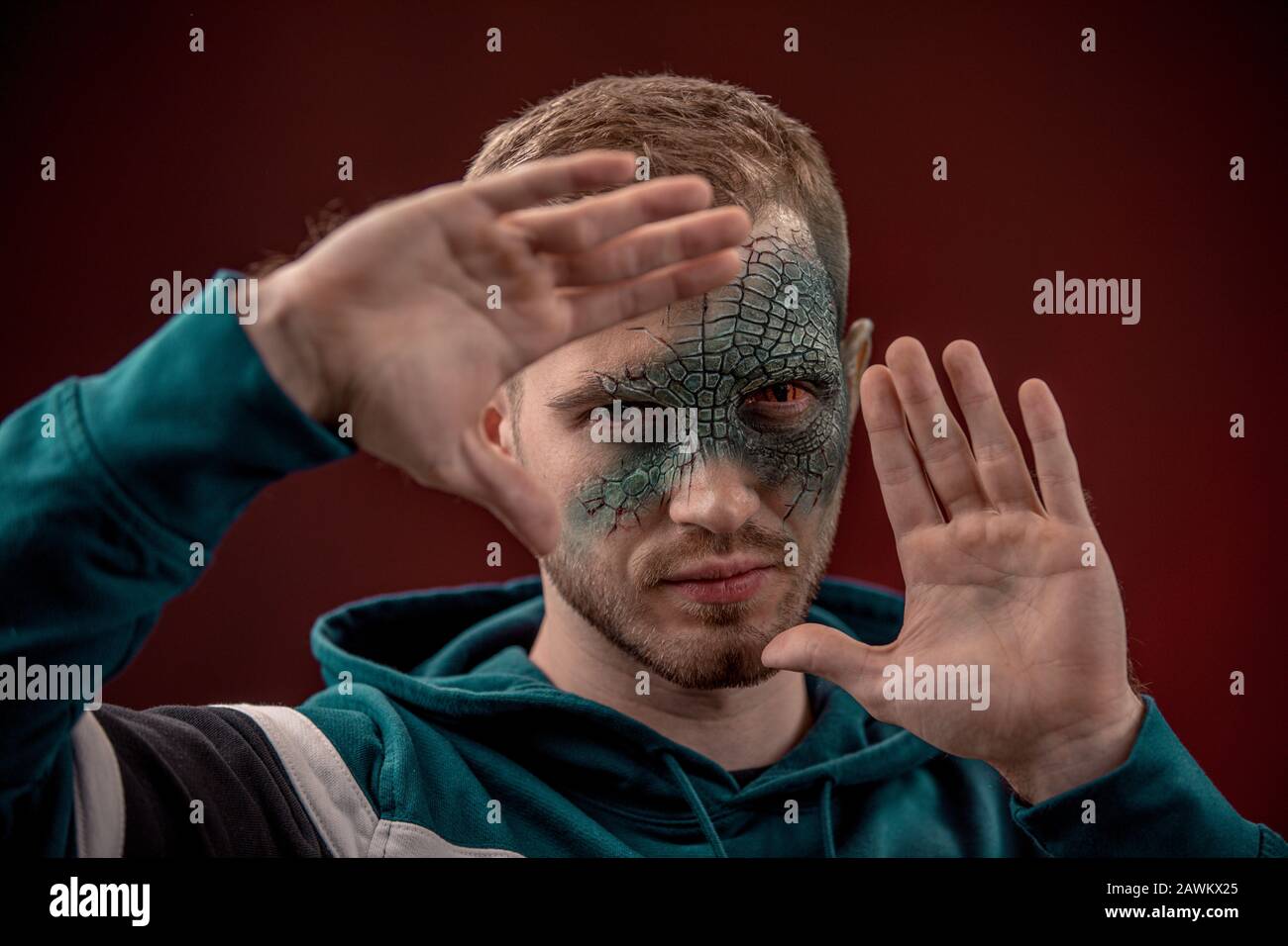 Reptile characteristics hi-res stock photography and images - Alamy