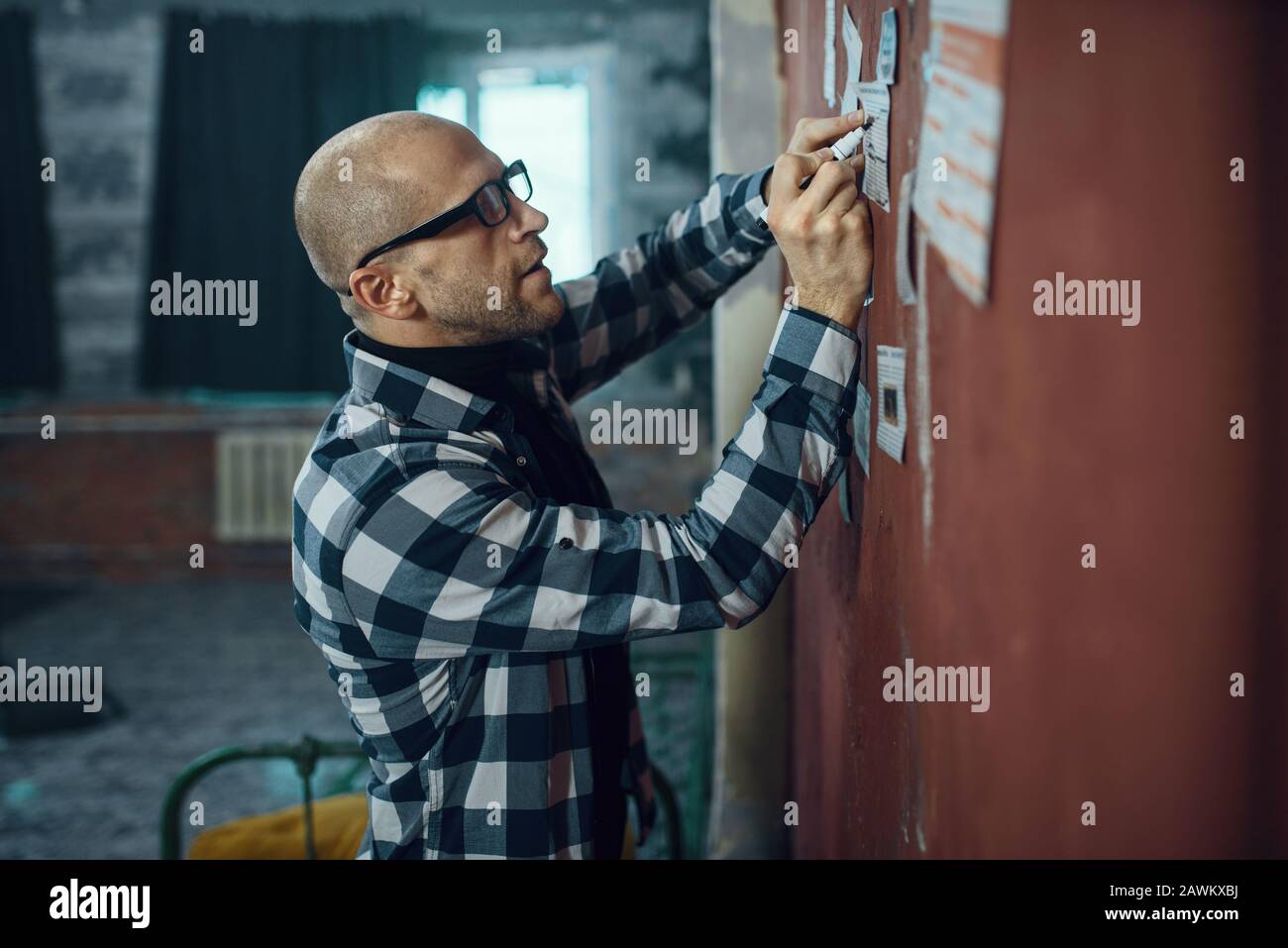 Kidnapper High Resolution Stock Photography and Images - Alamy