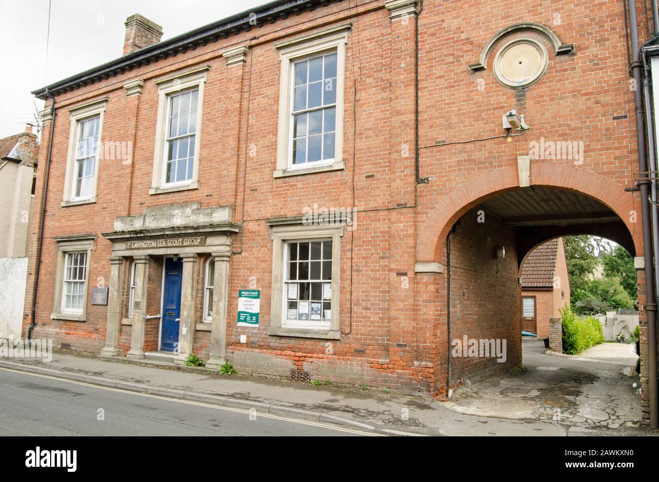 Impressive hall hi-res stock photography and images - Alamy