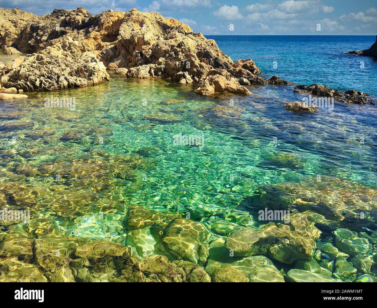 sea limpid crystalline mediterranean sicily Stock Photo - Alamy