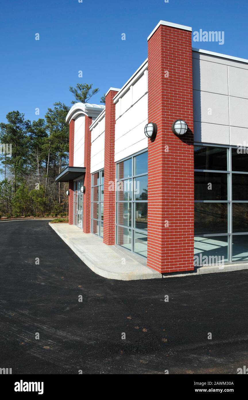 A New Modern Commercial Building Stock Photo - Alamy