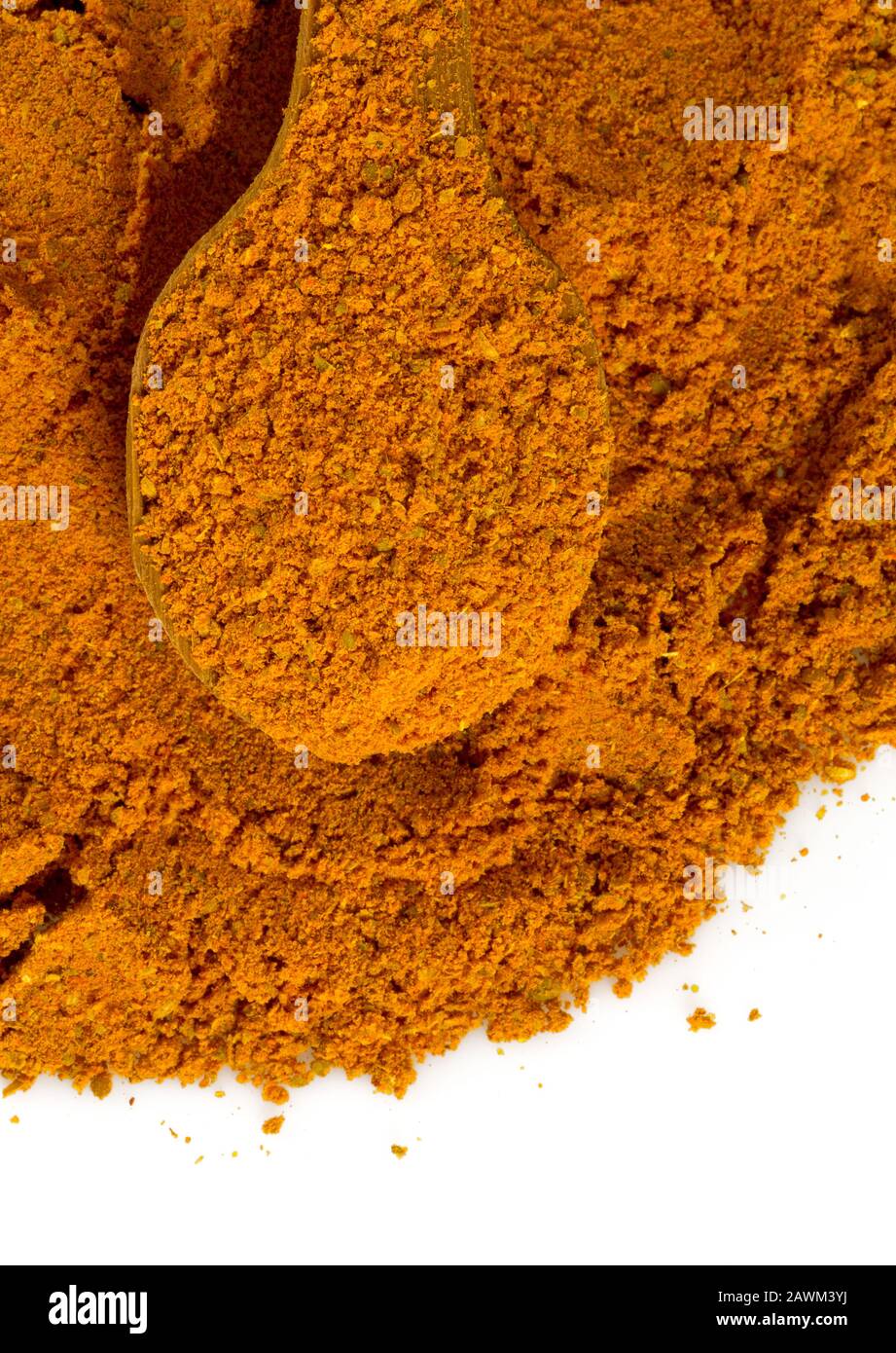 curry powder isolated on white background Stock Photo - Alamy