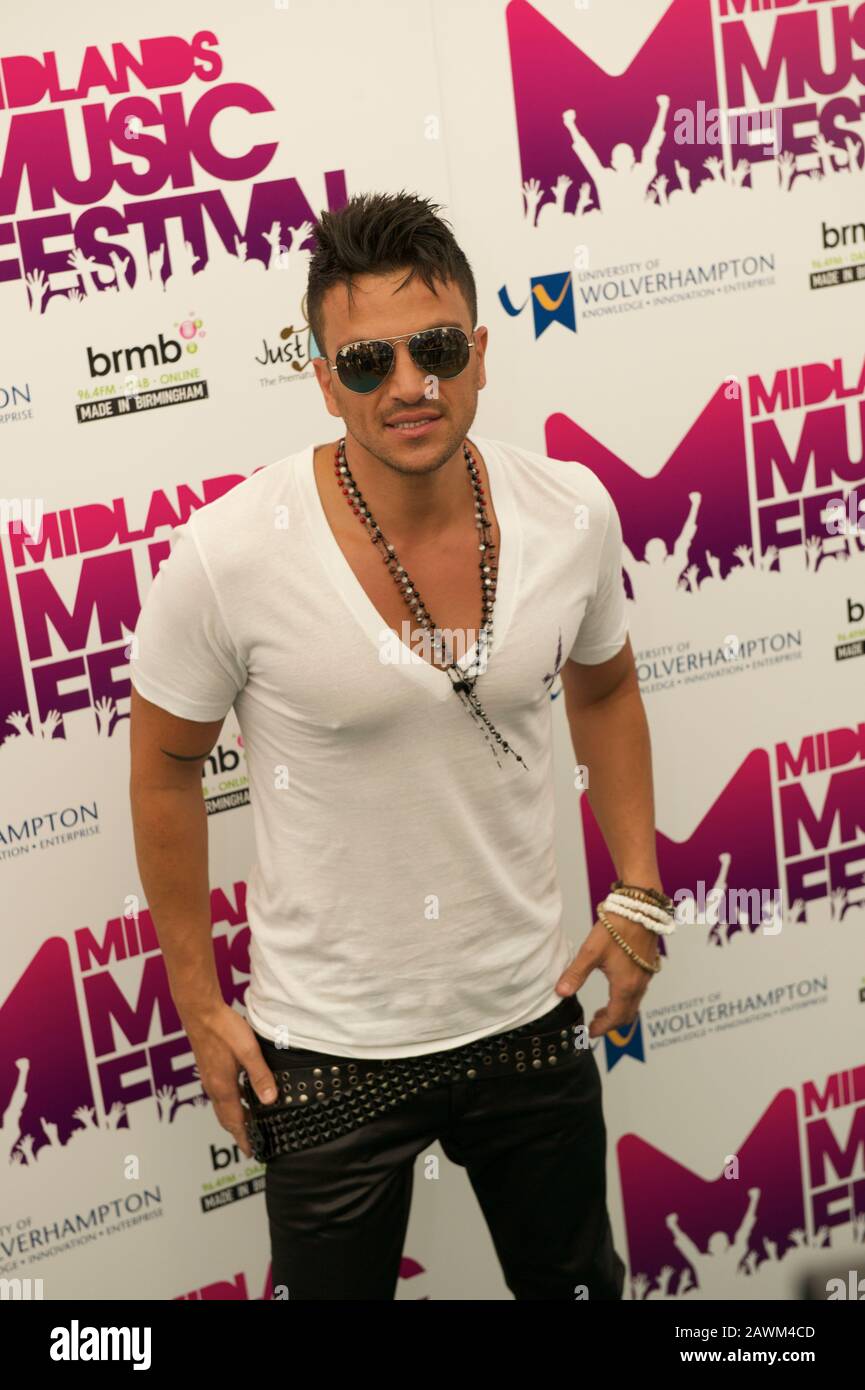 Peter james andrea aka peter andre hi-res stock photography and images ...