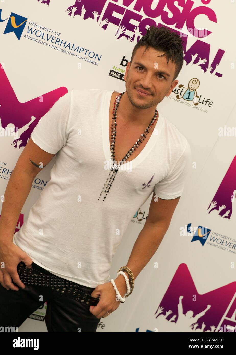 Peter james andrea aka peter andre hi-res stock photography and images ...
