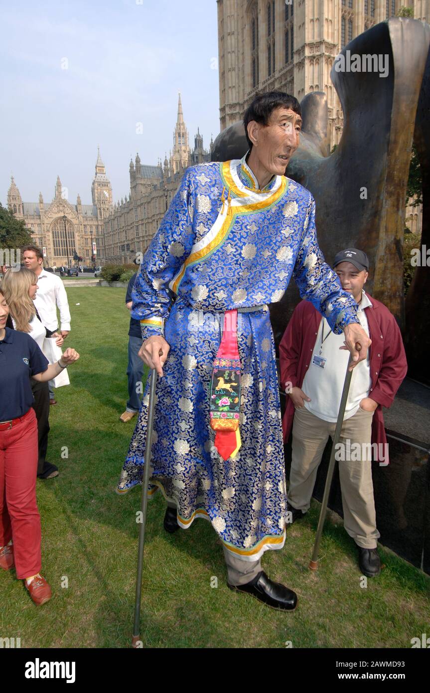 Xishun Bao, also known as Xi Shun regarded by the Guinness world ...