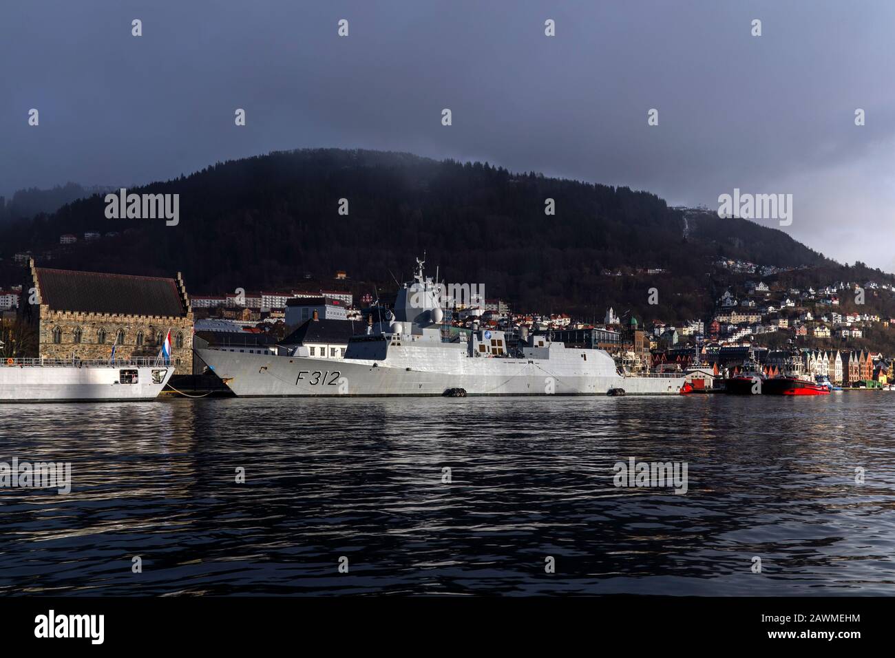 Norwegian Fridtjof-Nansen class frigate F312 KNM Otto Sverdrup at ...