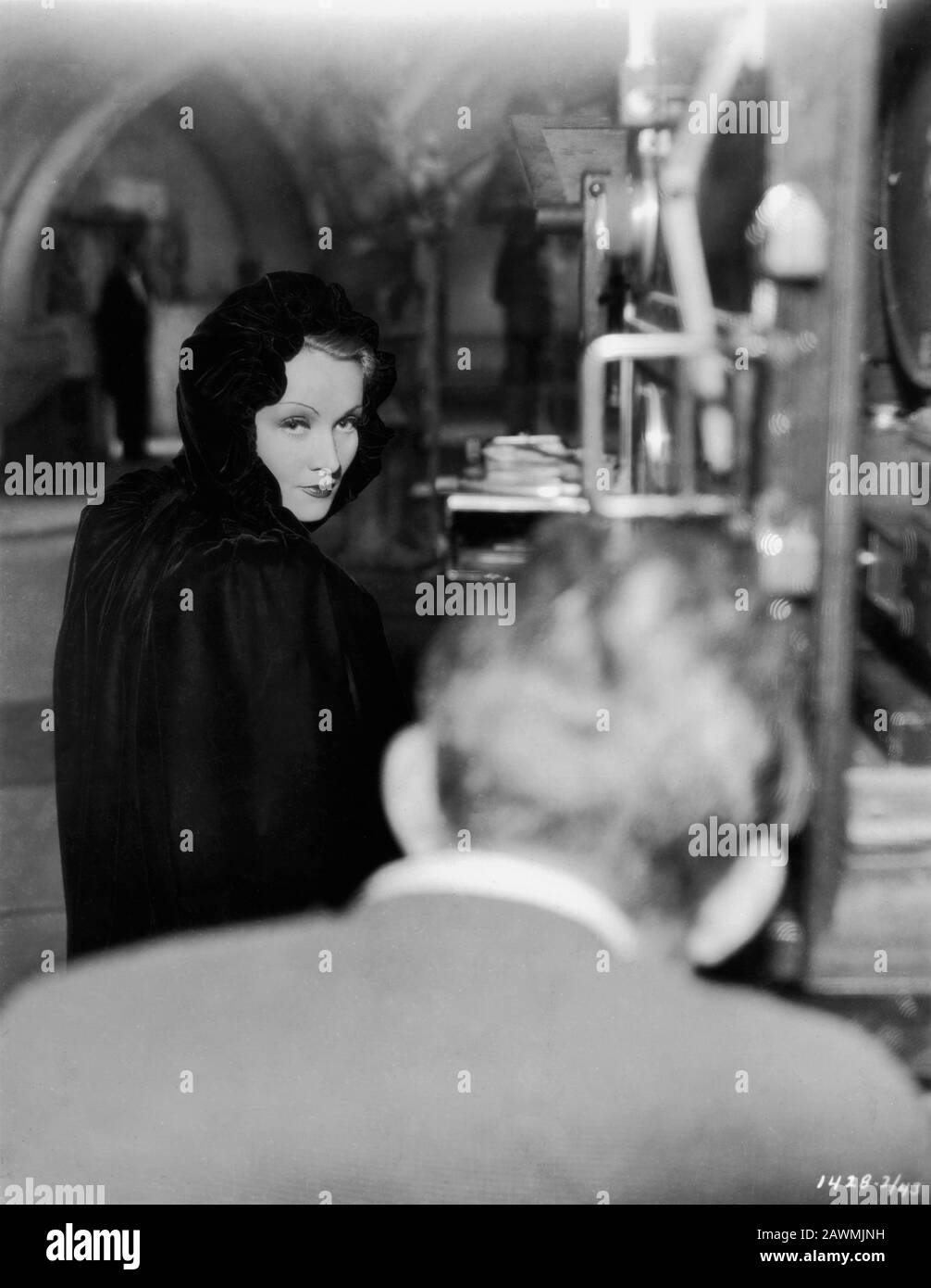 MARLENE DIETRICH on set candid being filmed during shooting of THE SONG ...