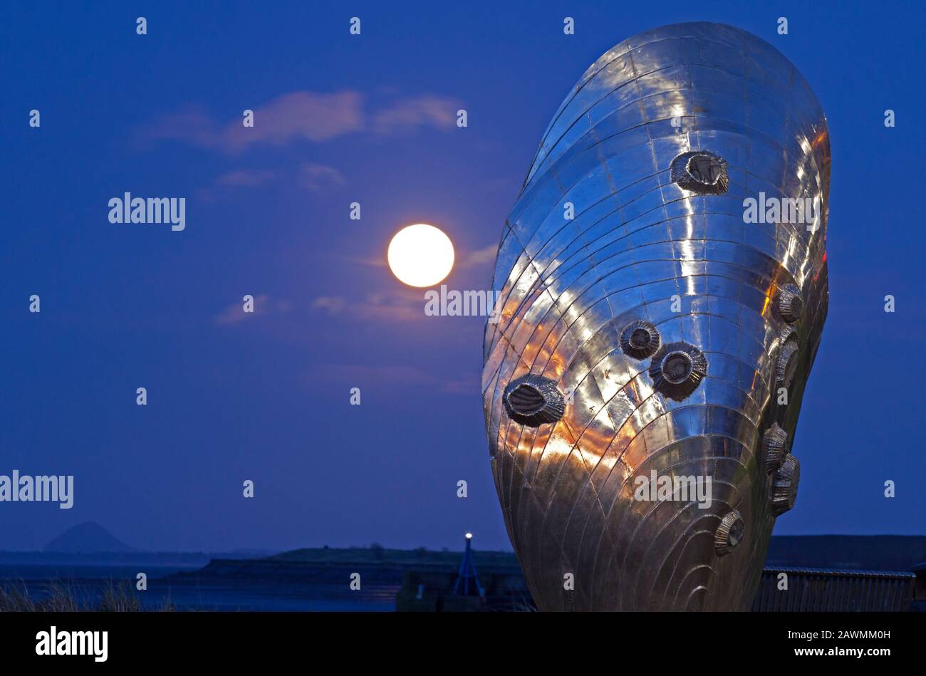 Sculpture depicts hi-res stock photography and images - Alamy