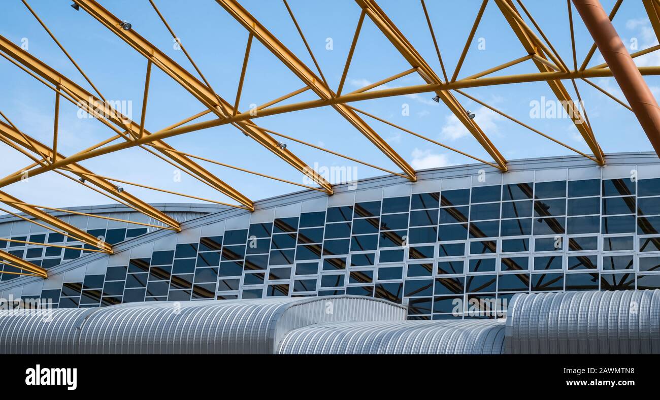 modern steel and glass structure Stock Photo - Alamy