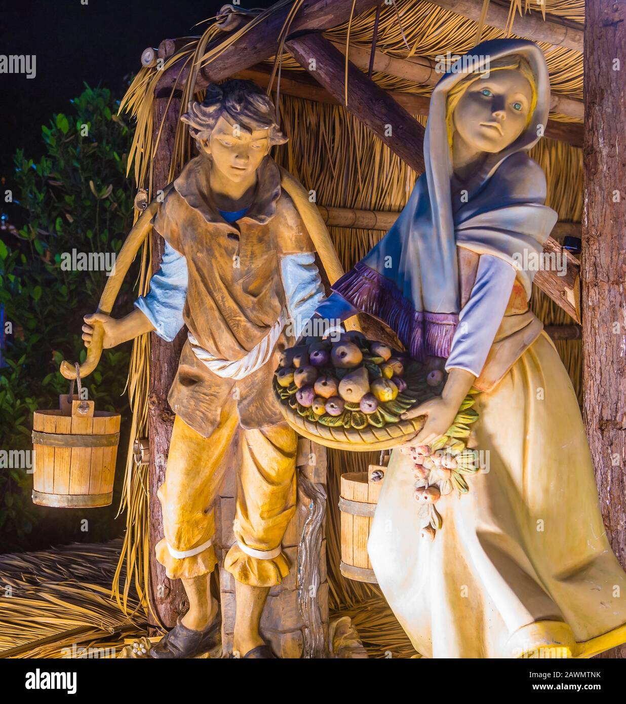Outdoor nativity scene hi-res stock photography and images - Alamy