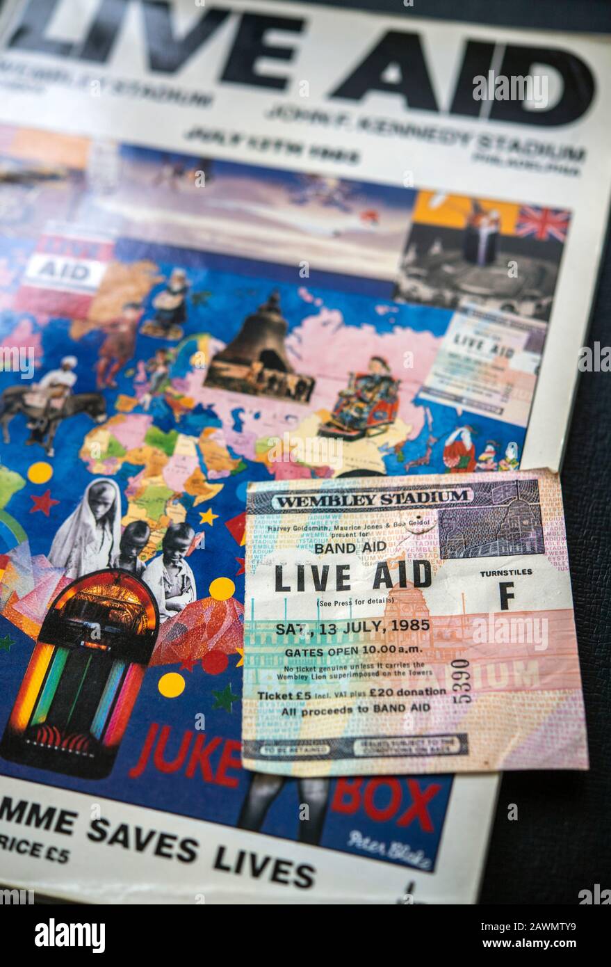 Live aid hi-res stock photography and images - Alamy