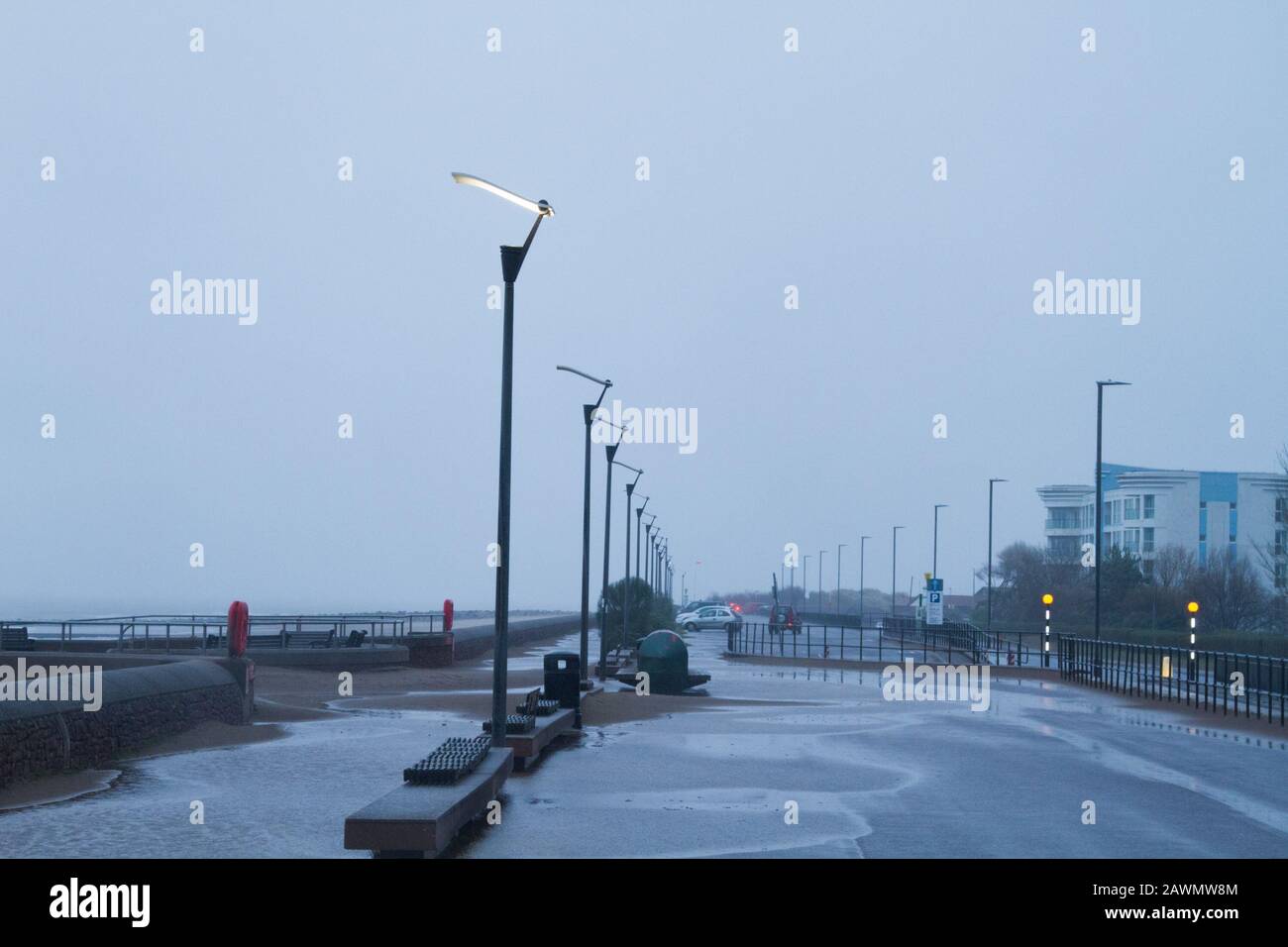 60mph gales hi-res stock photography and images - Alamy